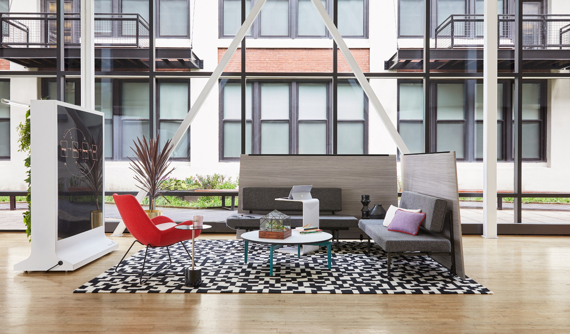 Sylvi Lounge – J.Ruiter